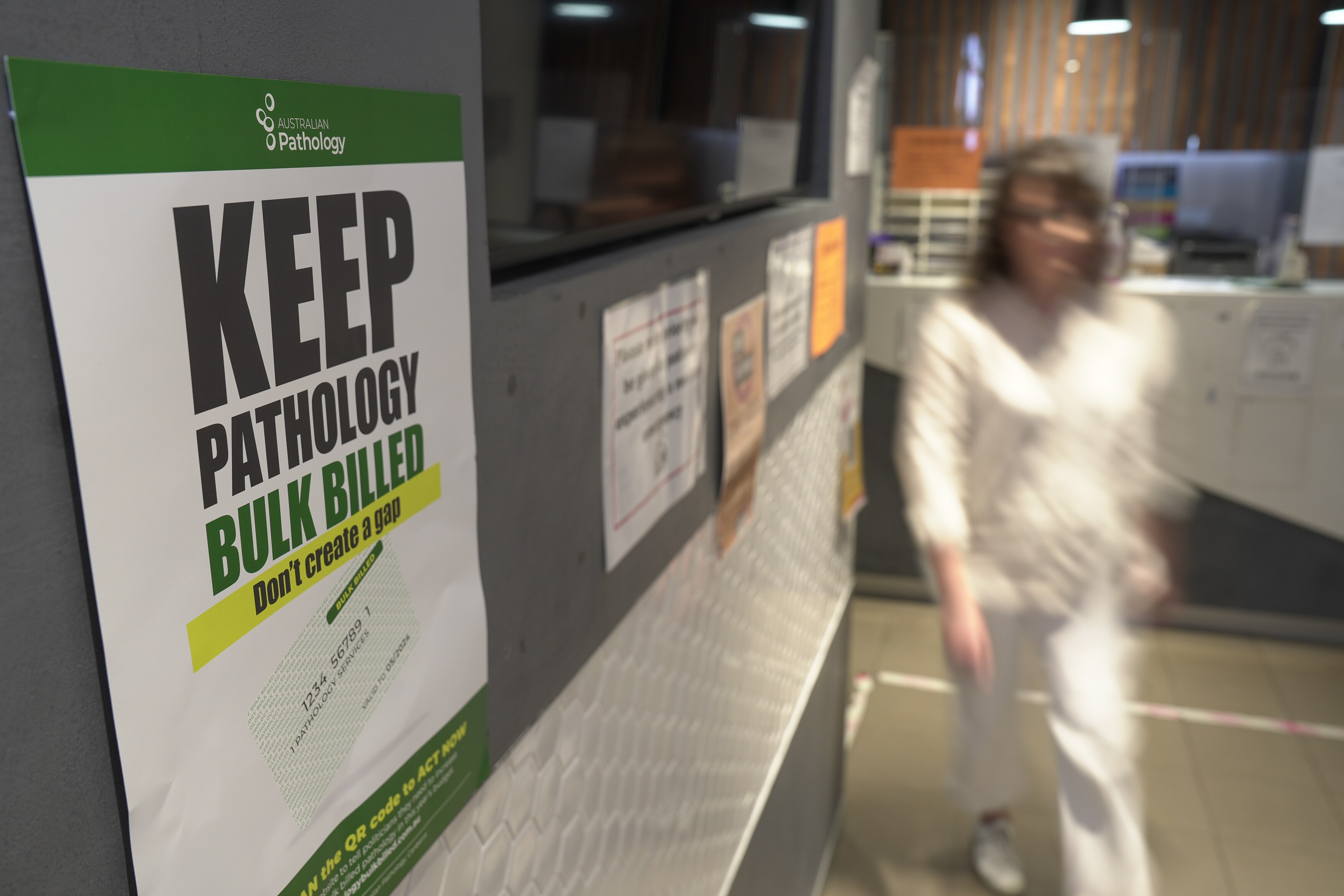 Pathology companies say bulk billing is at risk from rebate freezes ...