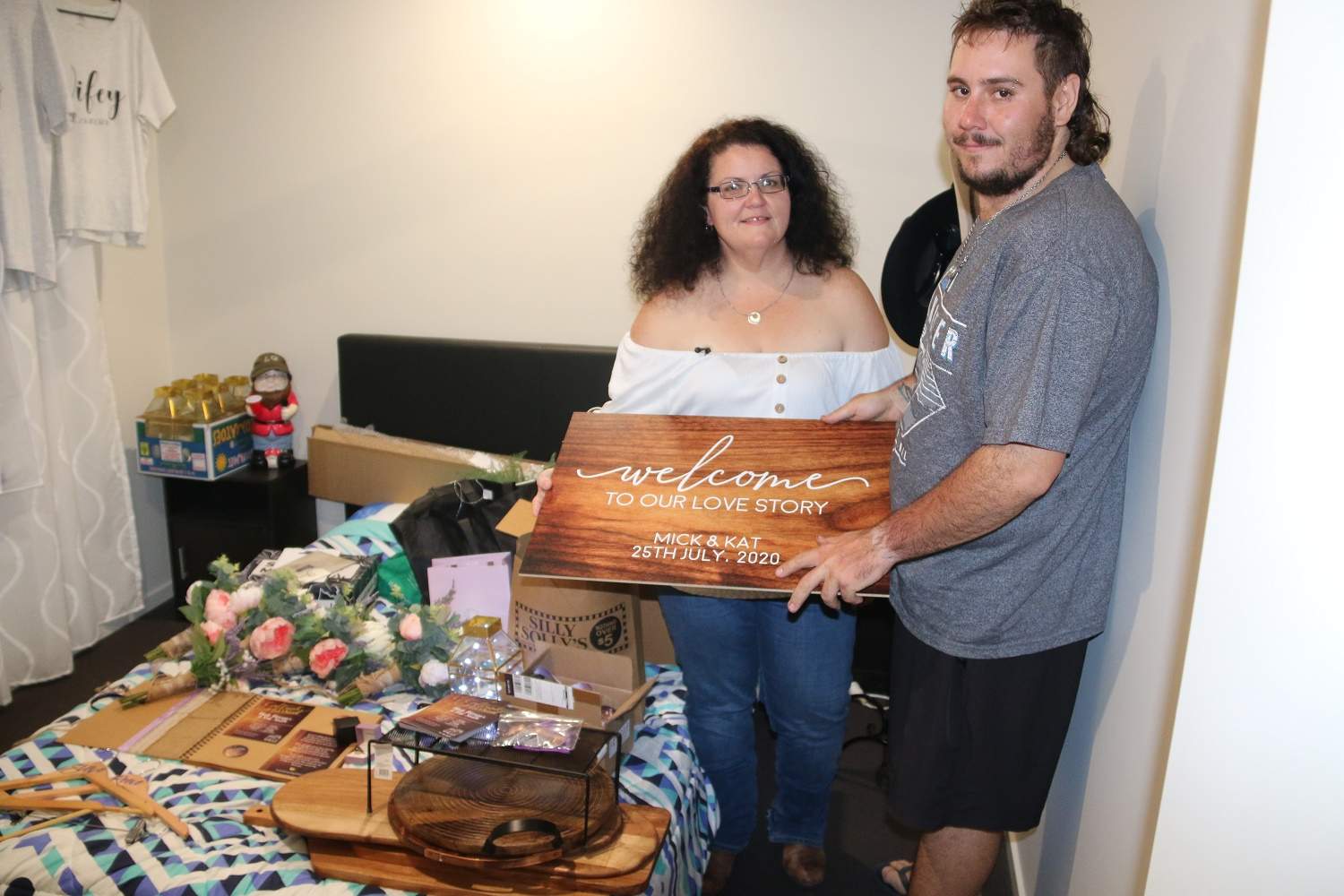 Coronavirus restrictions ease to give Queensland couple fairytale ...