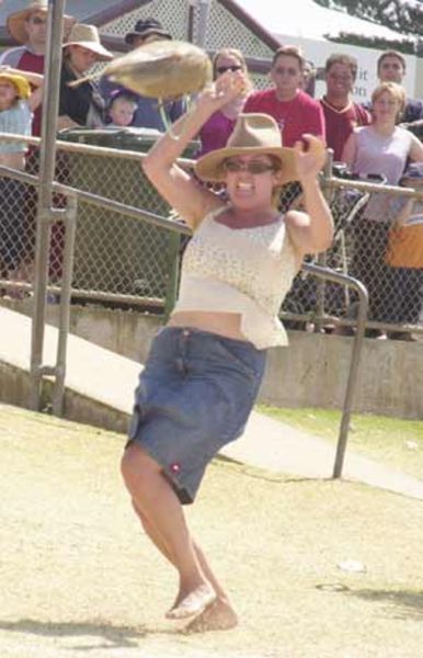 Fake tuna to be tossed at Tunarama - ABC News