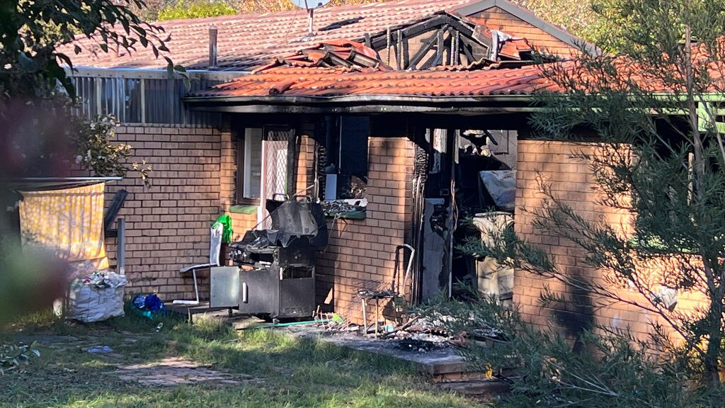 Man charged with murder over fatal house fire in Holt - ABC News