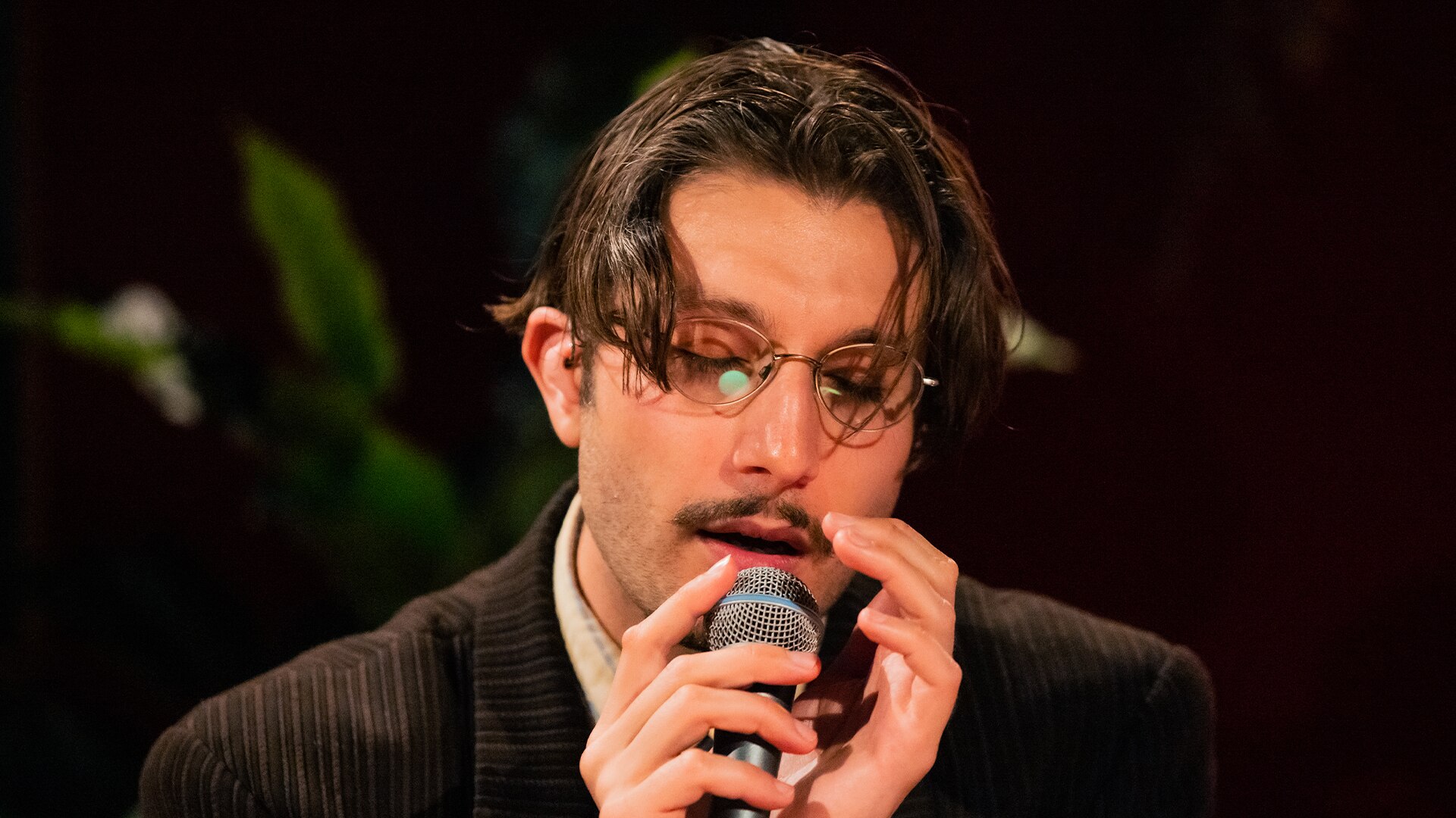 bbno$ - 'help herself' (live for Like A Version) - triple j