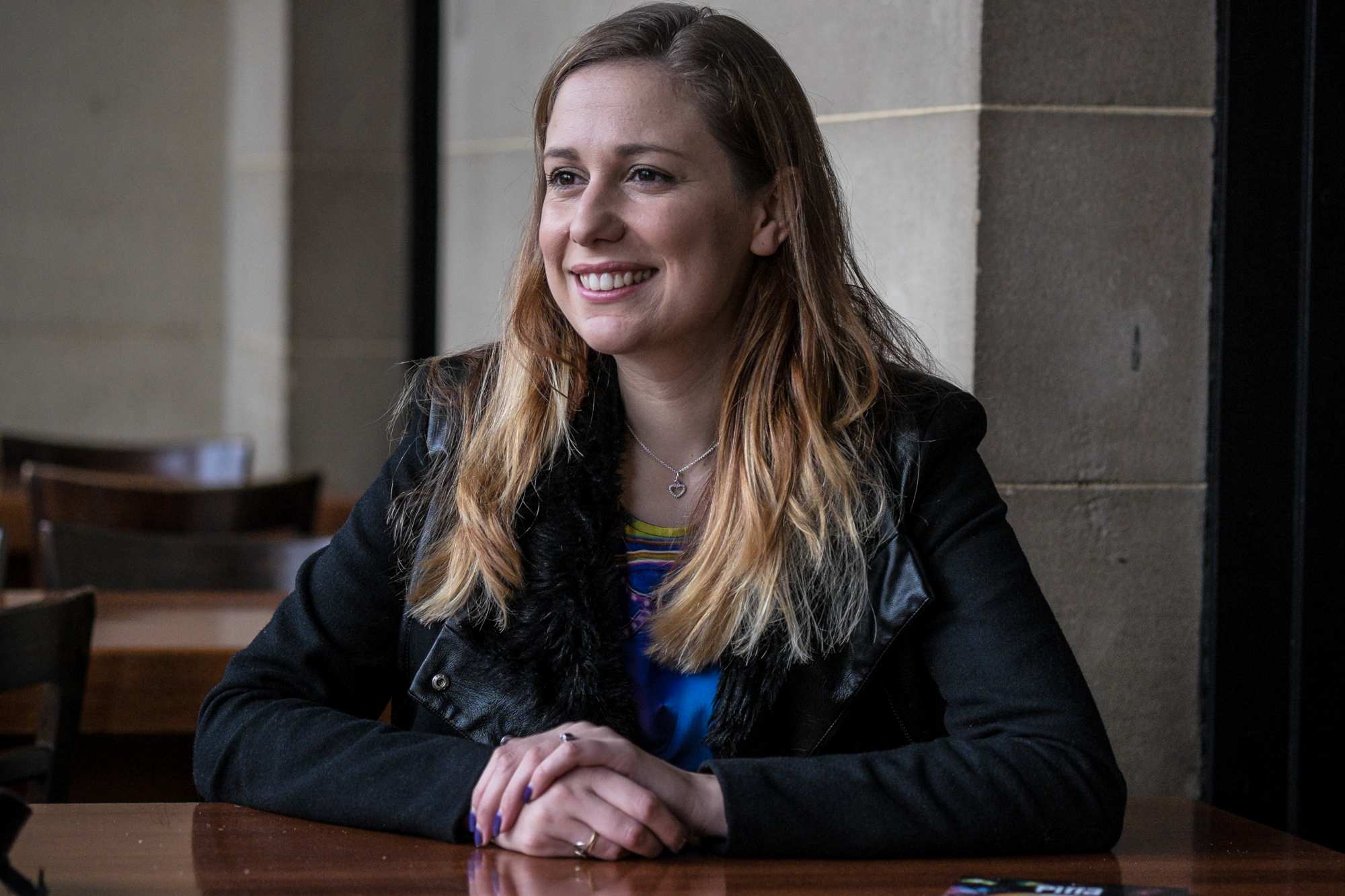 Sydney singer Jess Beck proud to celebrate her Indigenous roots - ABC News