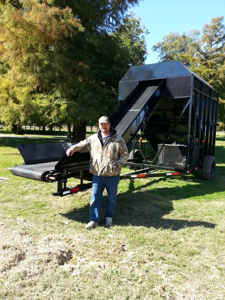 Australian style chaff cart making tracks in the United States - ABC News