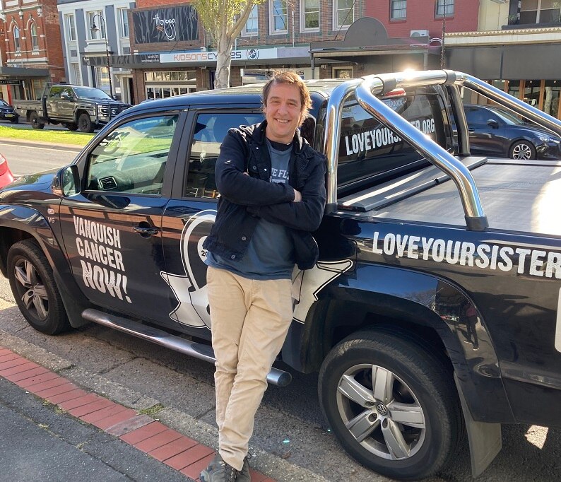 Love Your Sister's Samuel Johnson visits Wagga Wagga - ABC listen