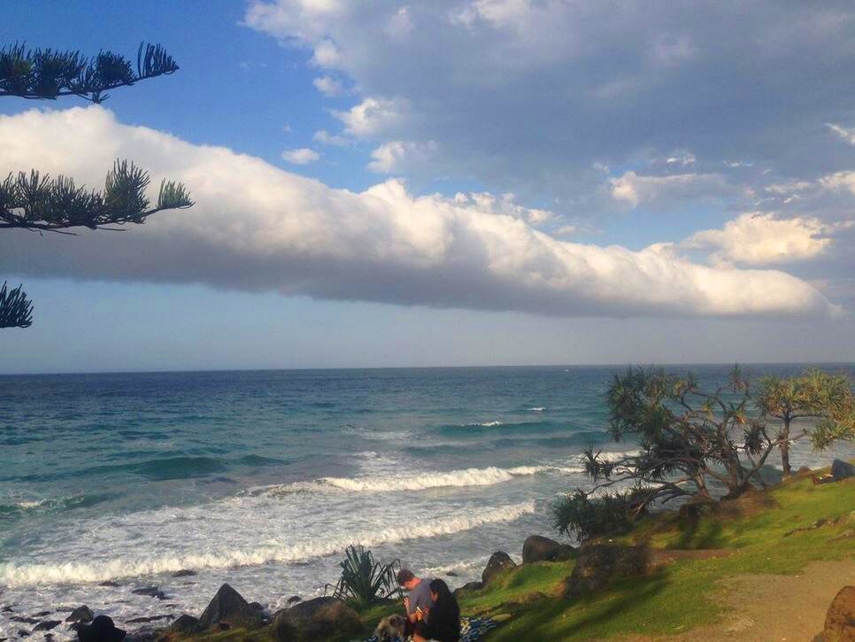 Reverse roll cloud puzzles weather experts - ABC News