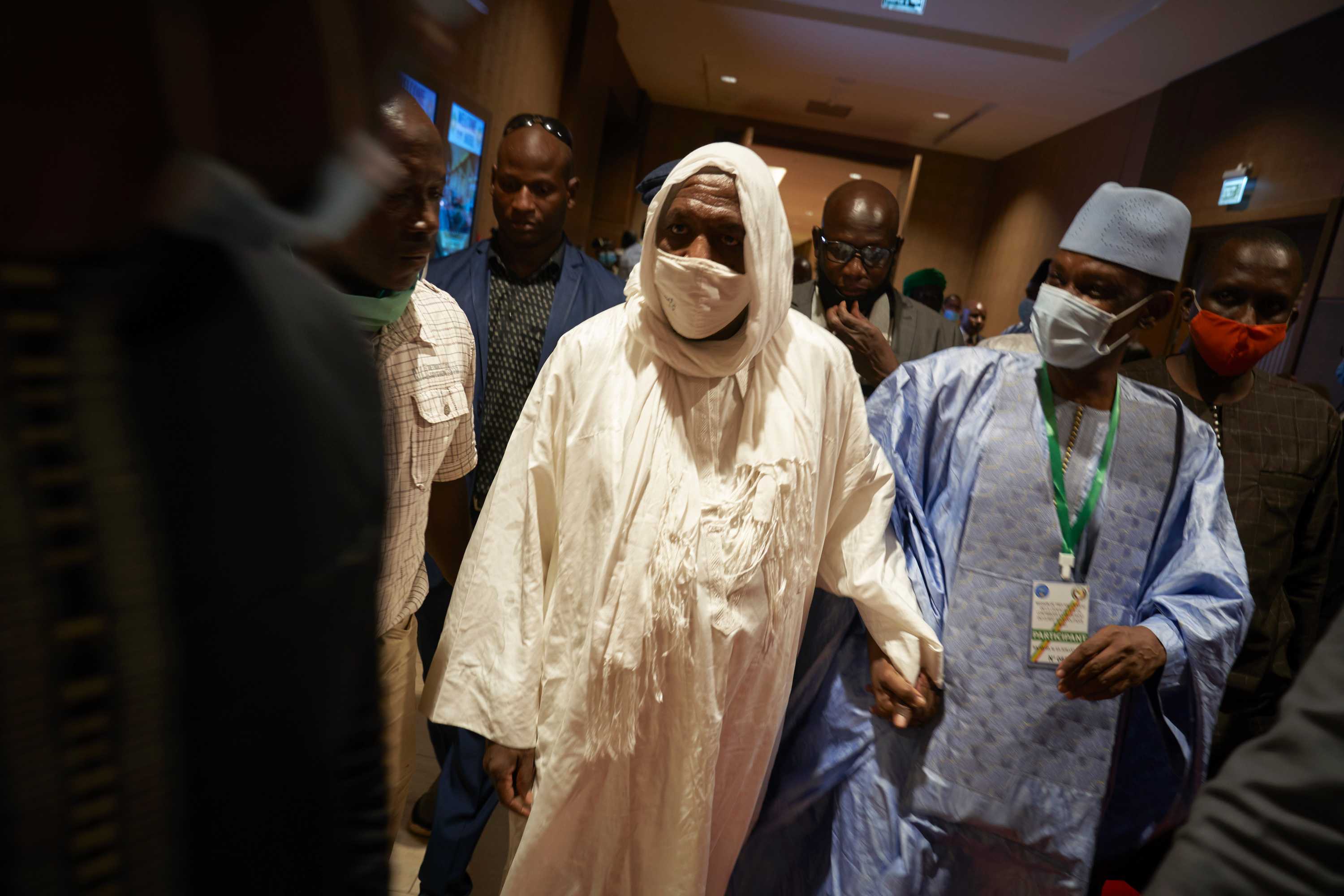 Muslim and Christian leaders unite to calm a political stand-off in ...