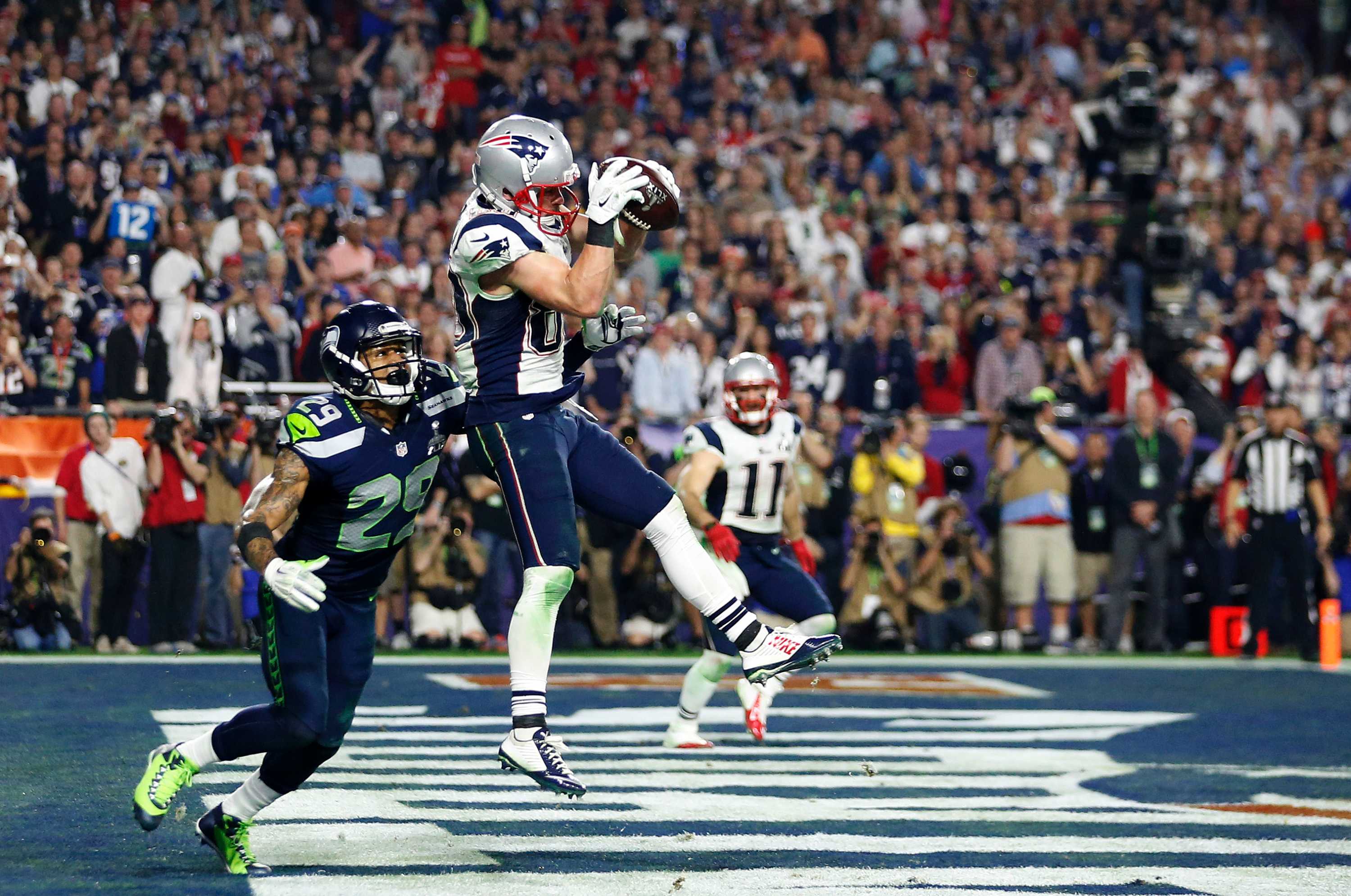 A sports writer finds the 'best teams in history' and discovers the one ...