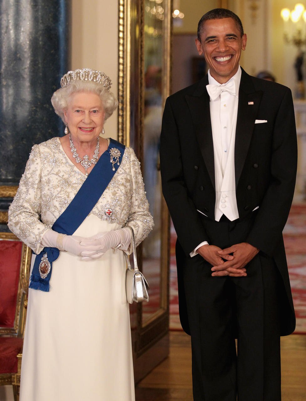 Obamas get lavish royal welcome - ABC News