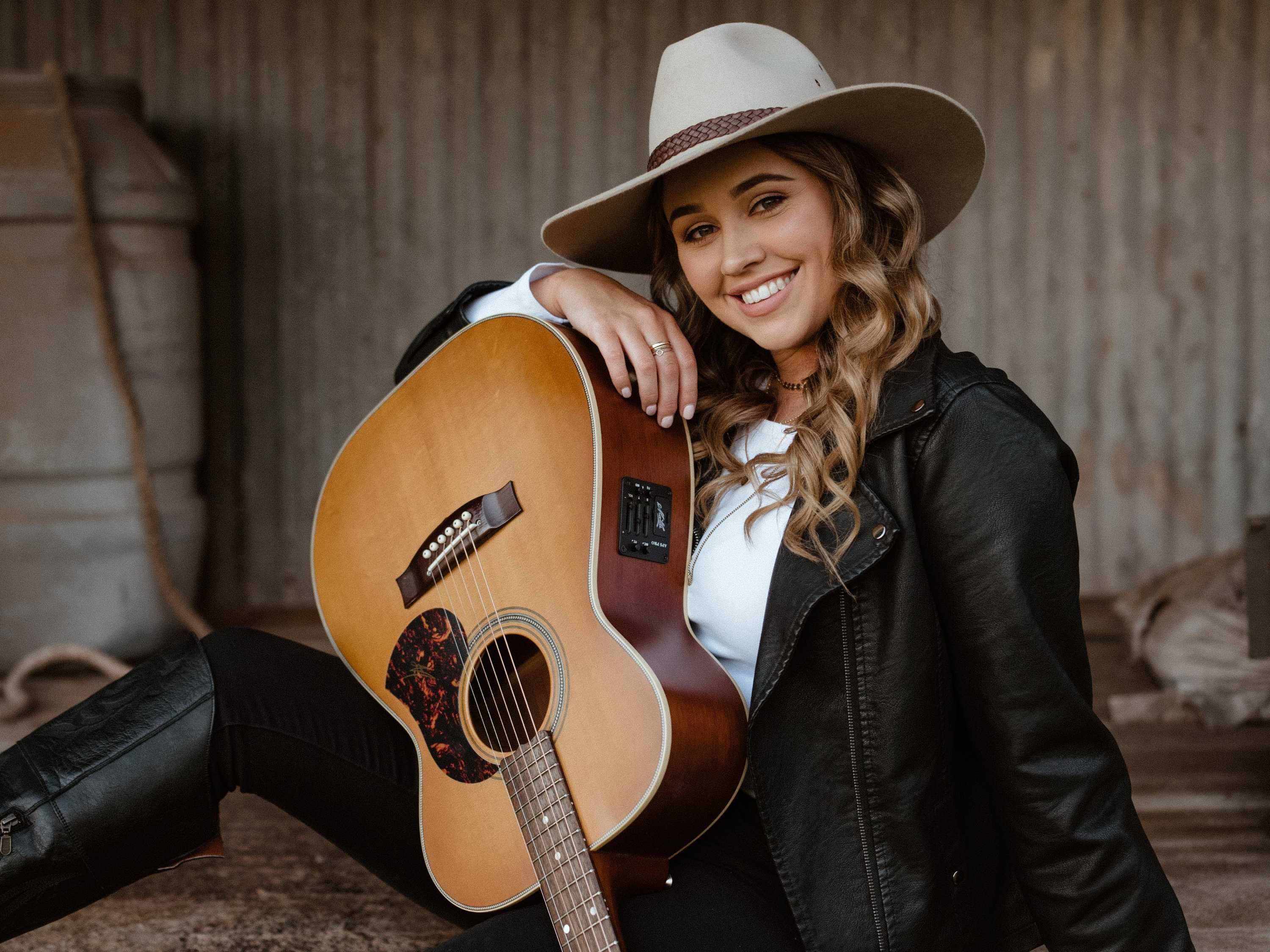 Singleton's Jemma Beech on lockdown, singing on tellie and writing ...