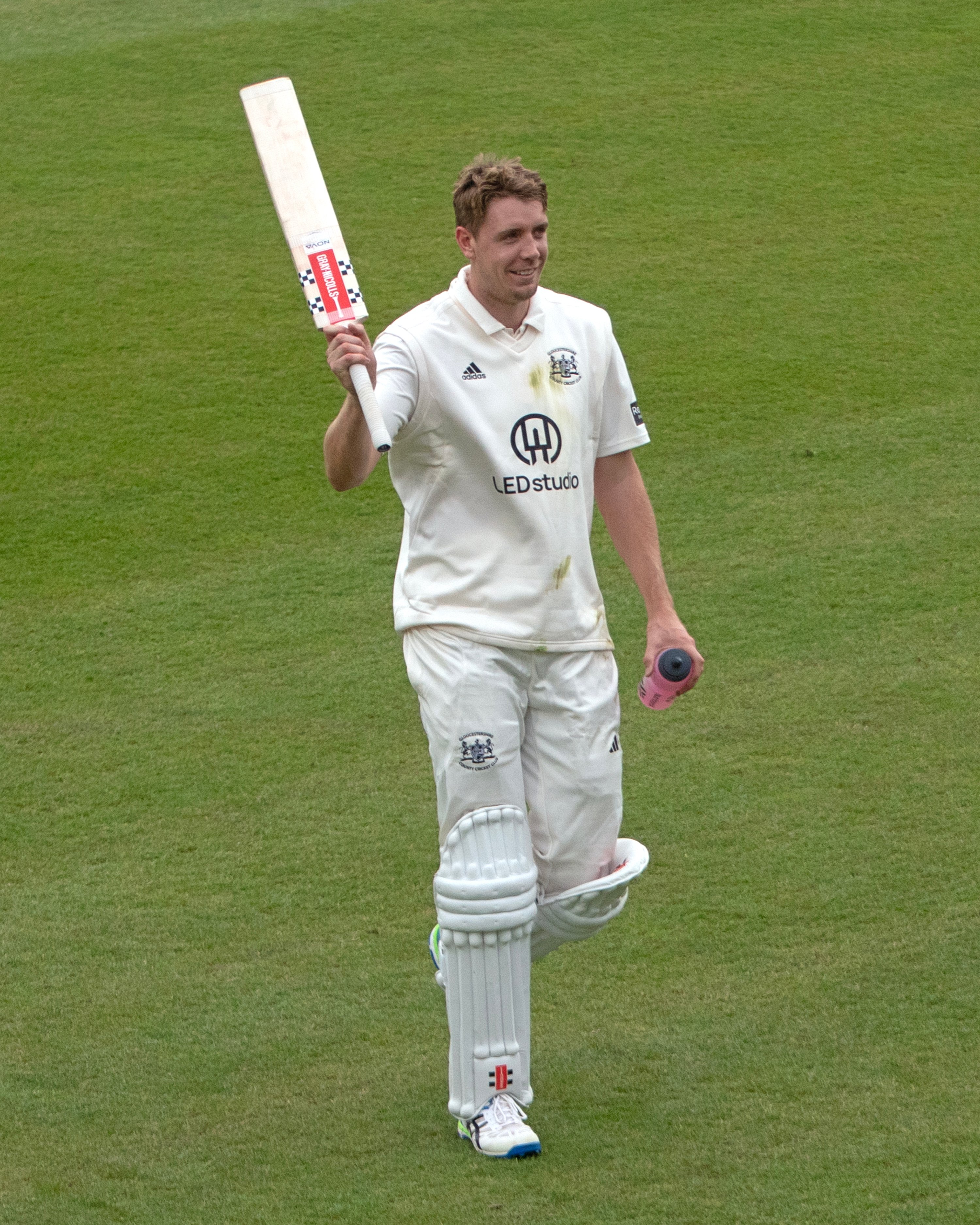Cameron Green scores unbeaten century on English county debut in first ...