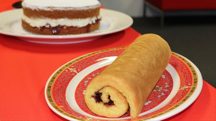 Jam sponge roll - ABC News
