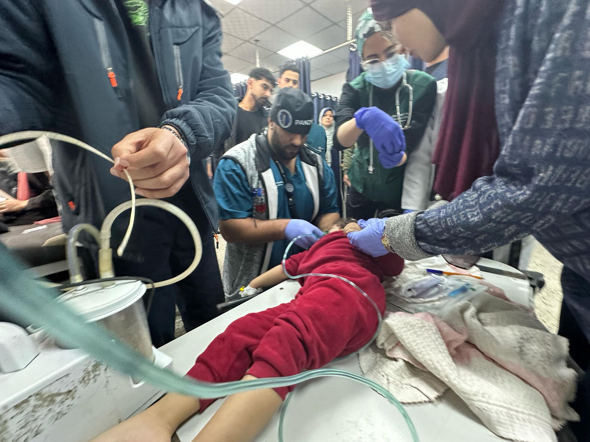 What this Australian doctor saw in Gaza was 'apocalyptic'. But that ...