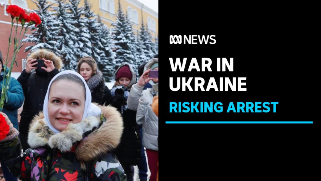 Women in Russia risk arrest as they speak out against the war in ...