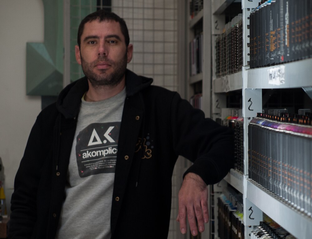 Aerosol artist teaching Elizabeth youth to turn tagging graffiti into ...