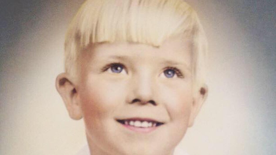 Returning to Broken Hill as Amelia Airhead - ABC News