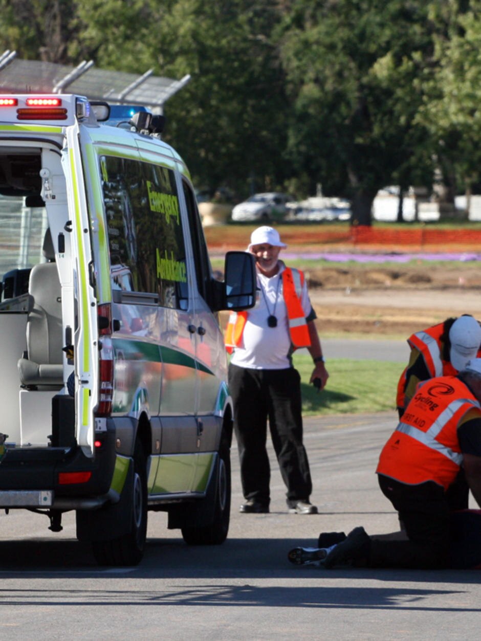 Cycling champ in critical condition - ABC News