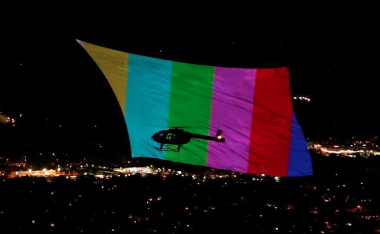 Adelaide entrepreneur behind world's largest flying screen technology ...