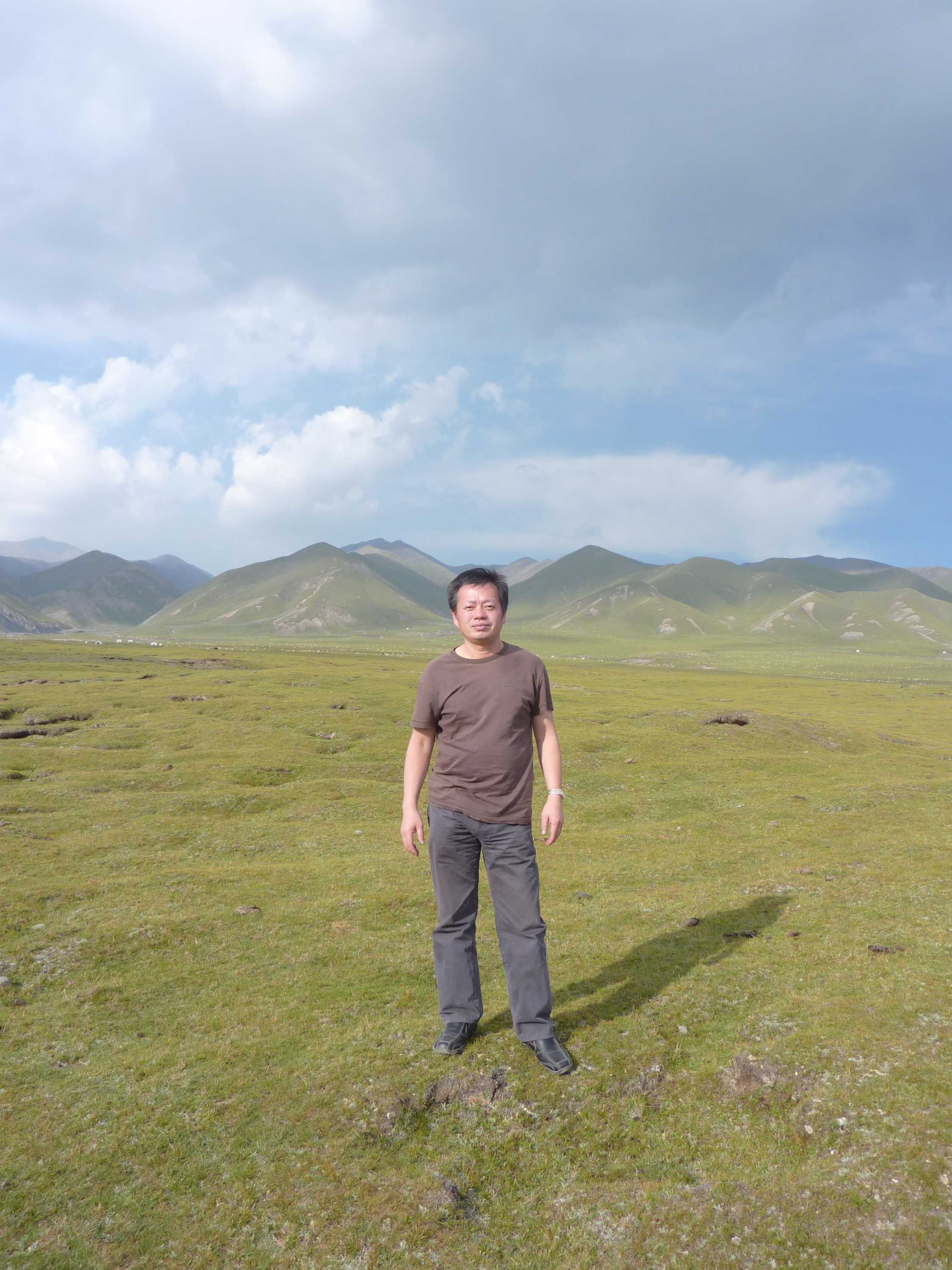 Neither Red Flags Nor Peach Blossom: Contemporary Chinese Poetry Part 2 ...