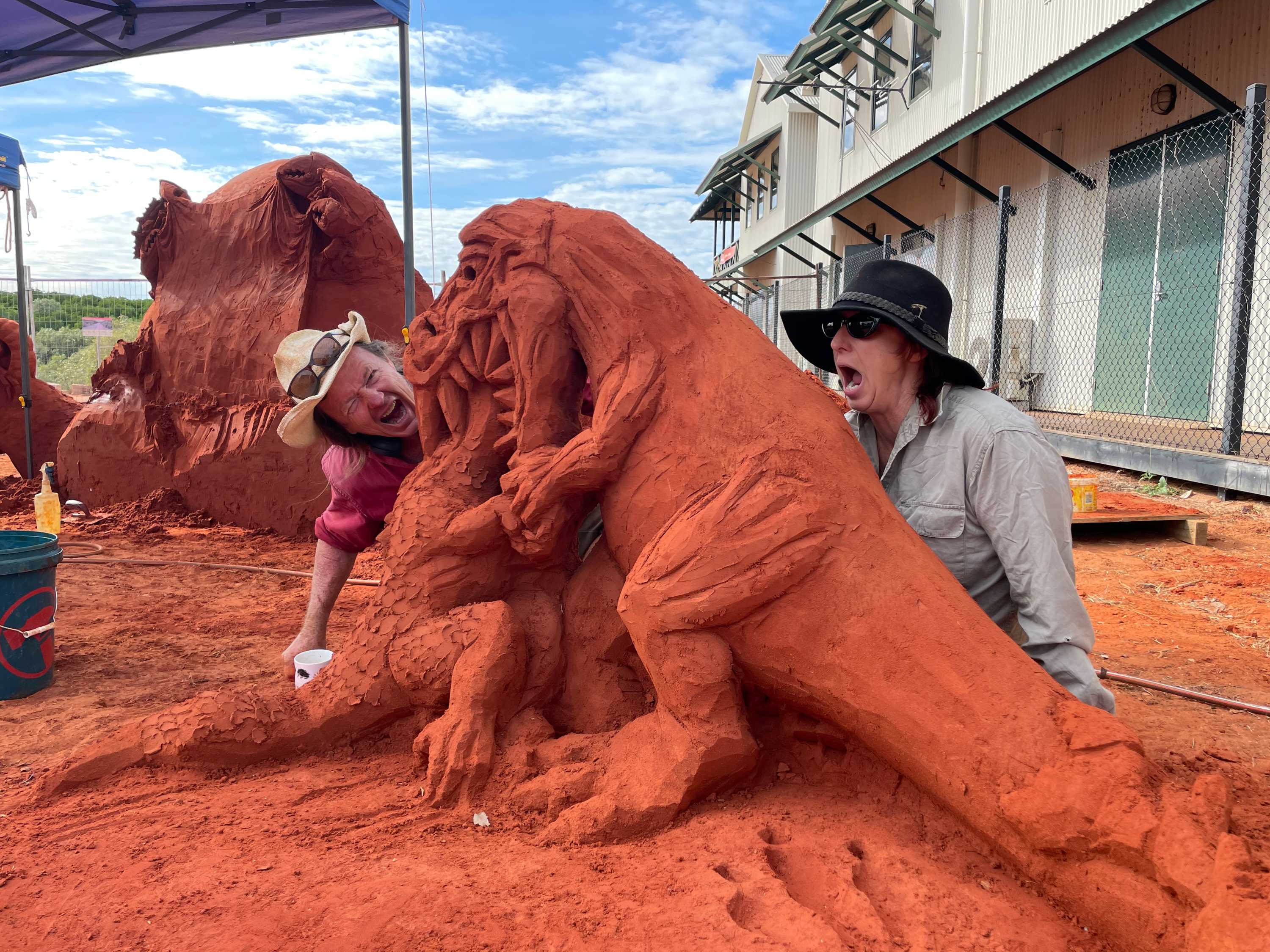 Sculptures made of pindan - ABC listen