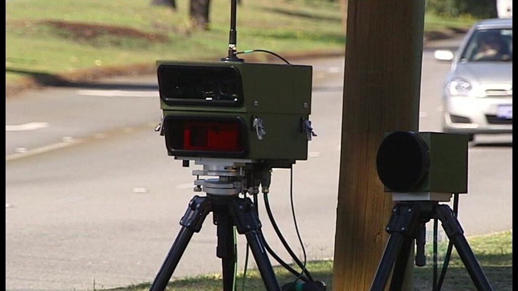 Speeding P plate driver loses points, licence - ABC News