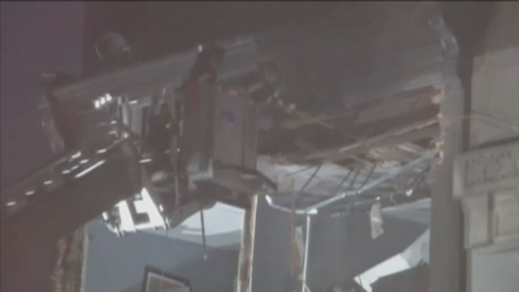 Australian describes New York building collapse - ABC News