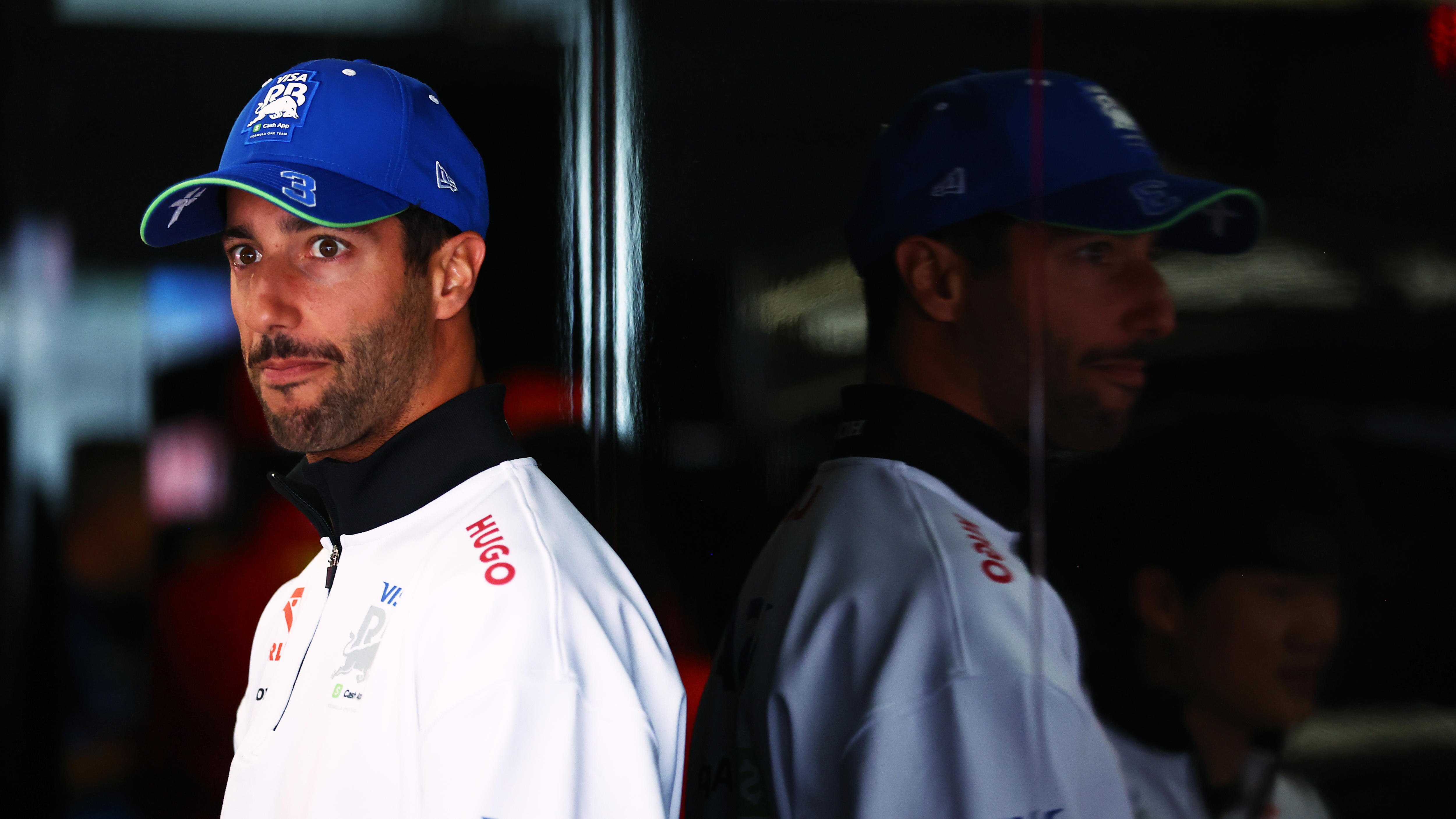 F1 Chinese Grand Prix: Max Verstappen wins, Daniel Ricciardo hit by ...