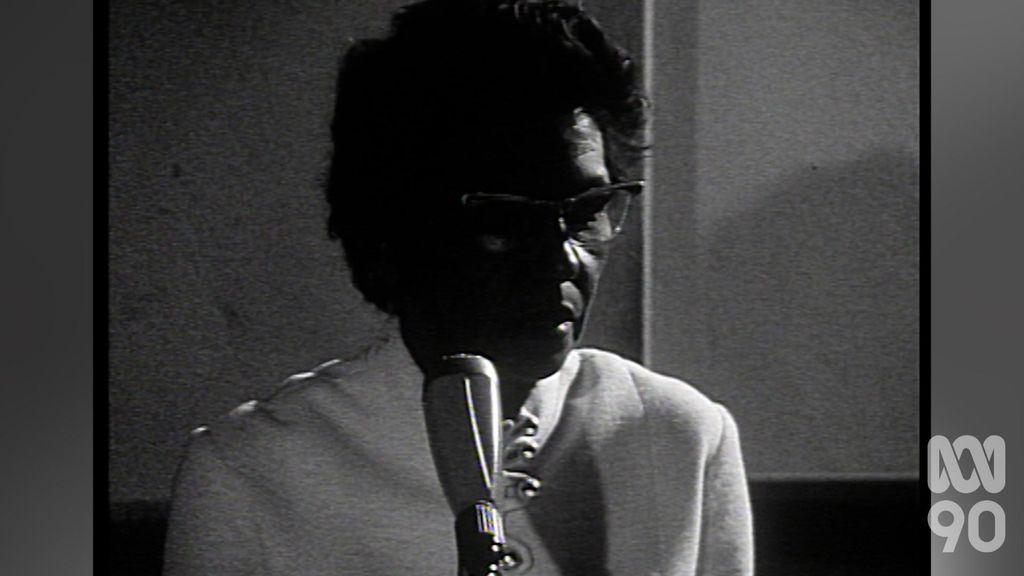 Oodgeroo Noonuccal addresses Sydney Journalists Club (1969) - ABC News