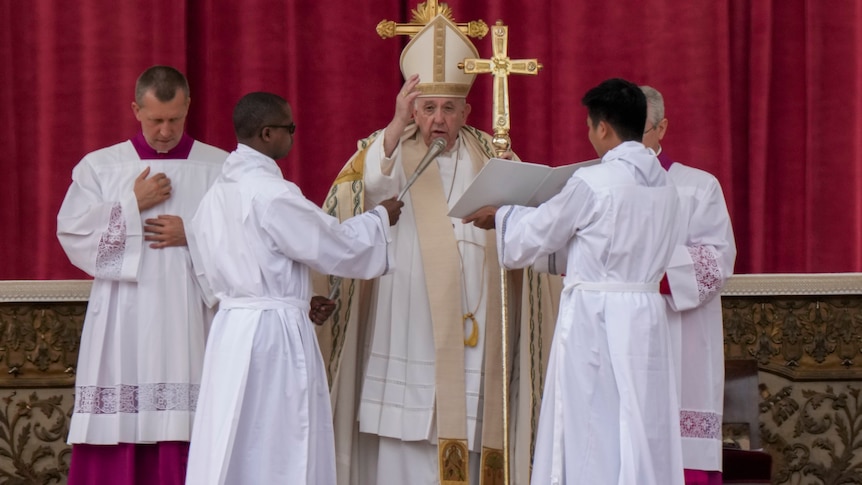 Pope Francis chastises Europe's indifference on migrants as 'disgusting ... Pope Francis chastises Europe's indifference on migrants as 'disgusting ...