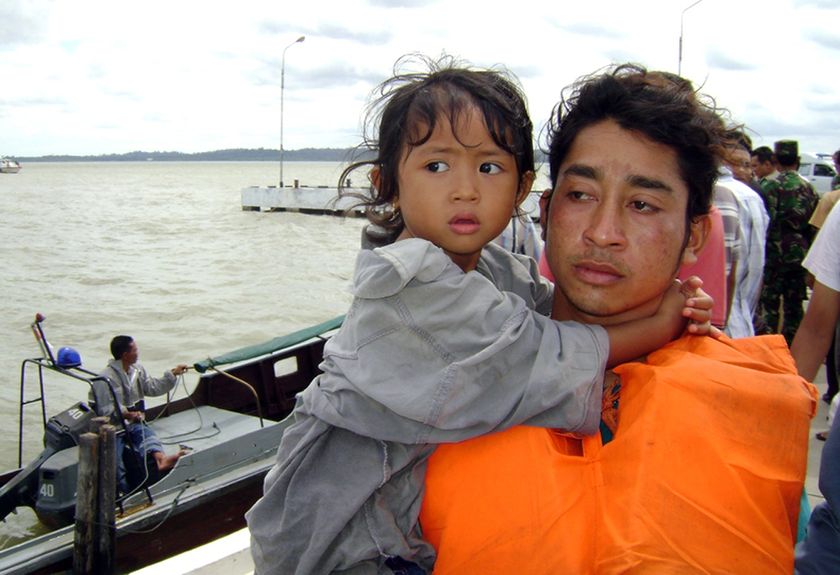 Survivors say ferry overloaded - ABC News
