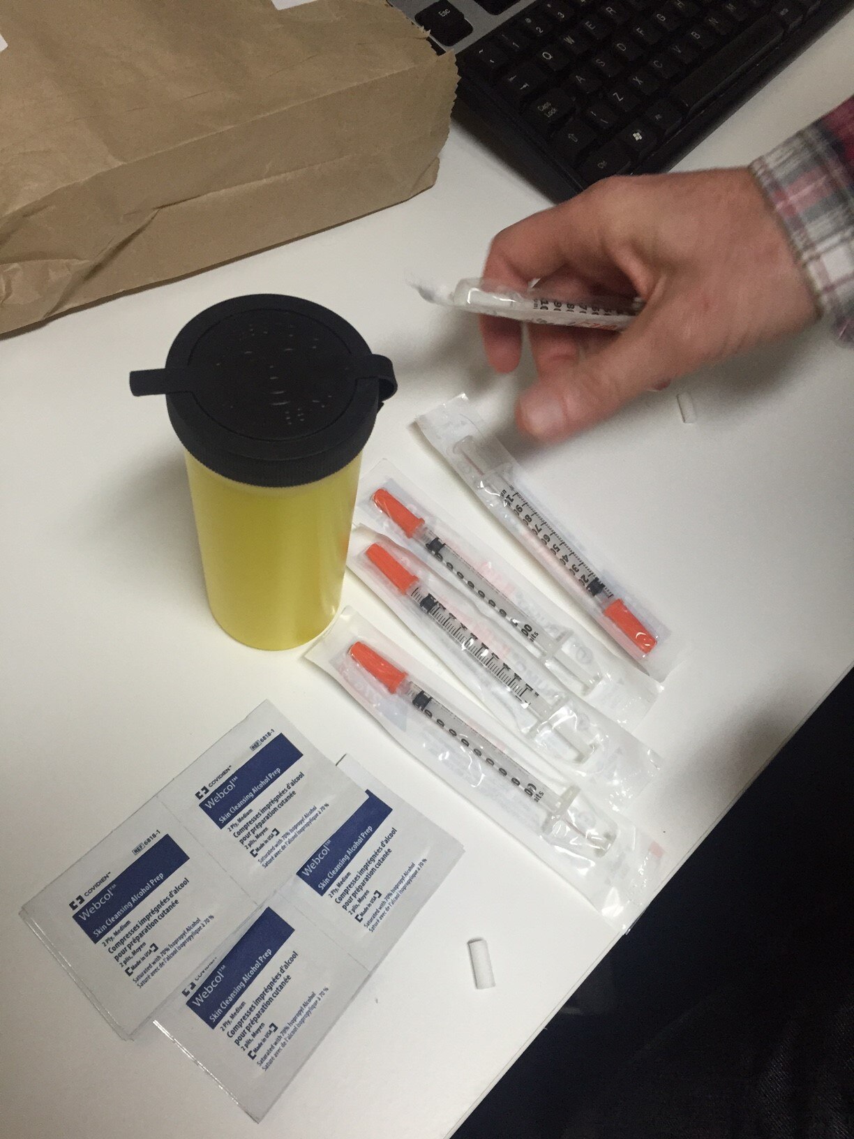 Drug users mailing sterile syringes to avoid stigma and discrimination ...