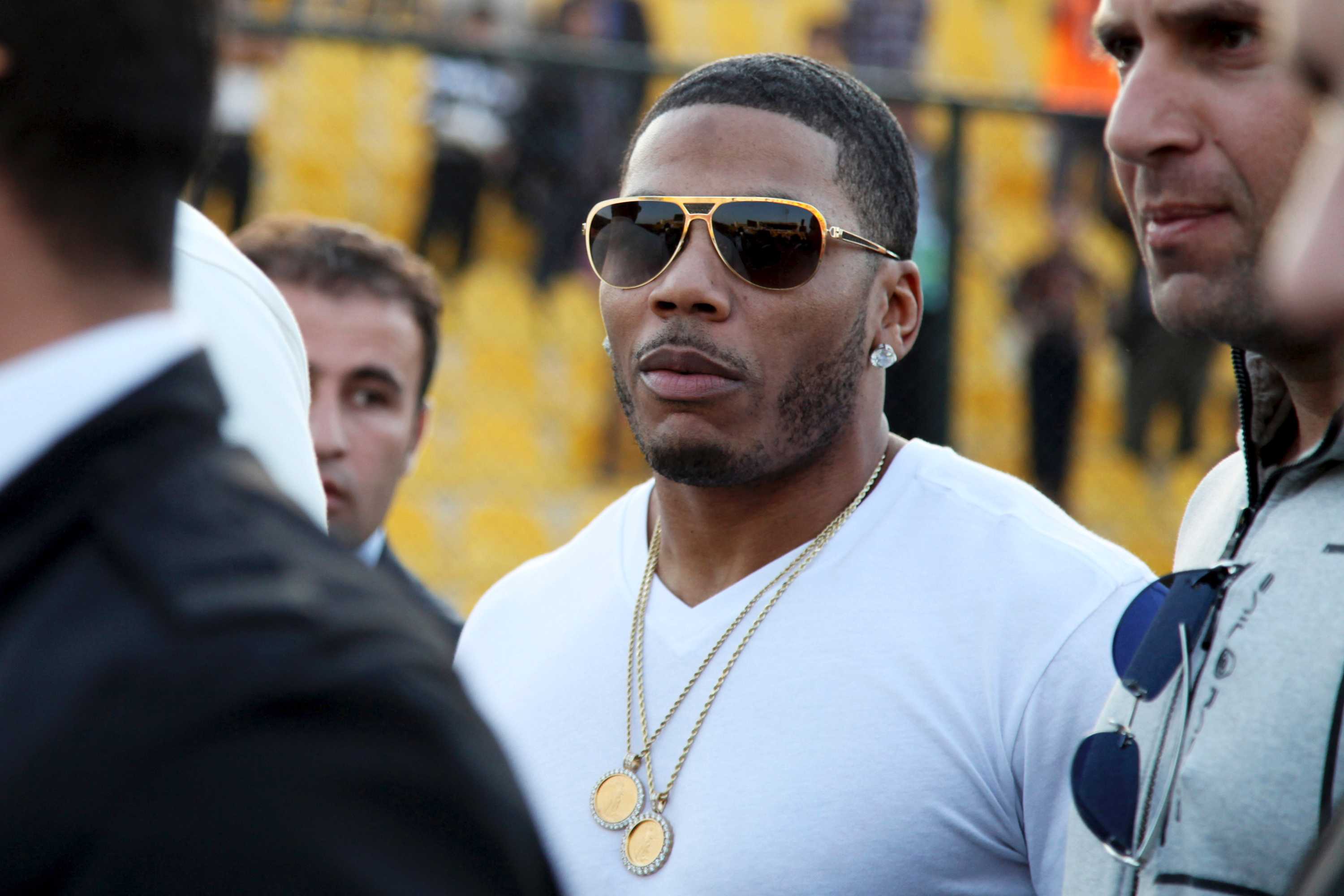 Nelly: US rapper arrested for alleged rape on tour bus - ABC News