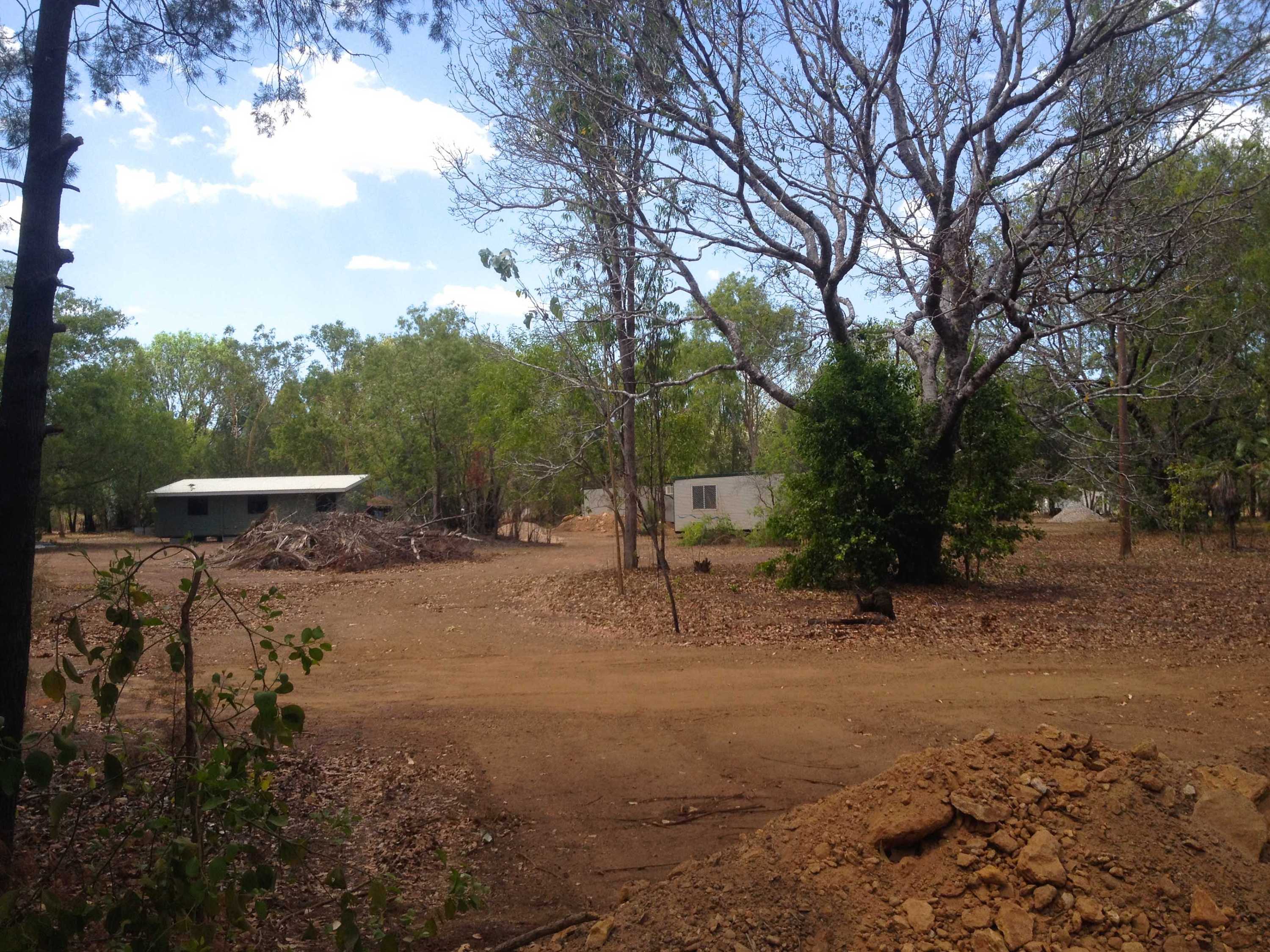 Origin of the word donga 'a bit of a mystery' to Australian linguists ...