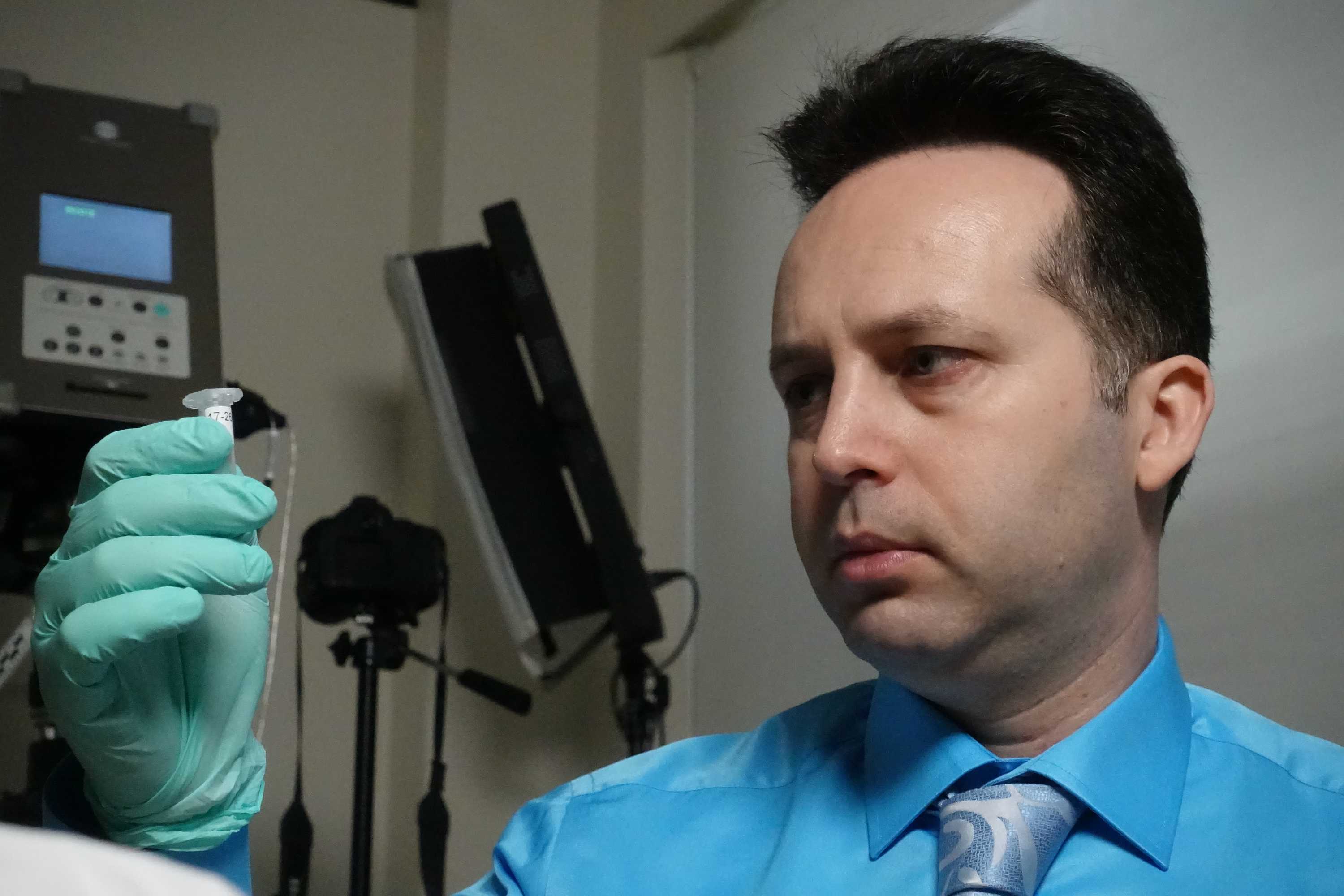 Using DNA to paint a face: Research seeks to unlock the identity ...