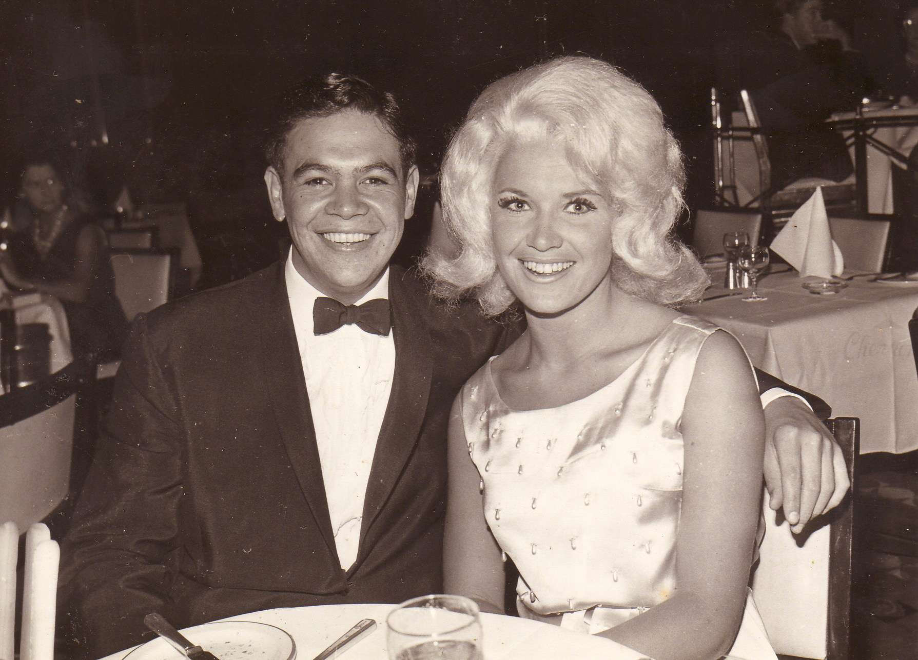 Insiders reveal the opaque world of Falun Gong - ABC News