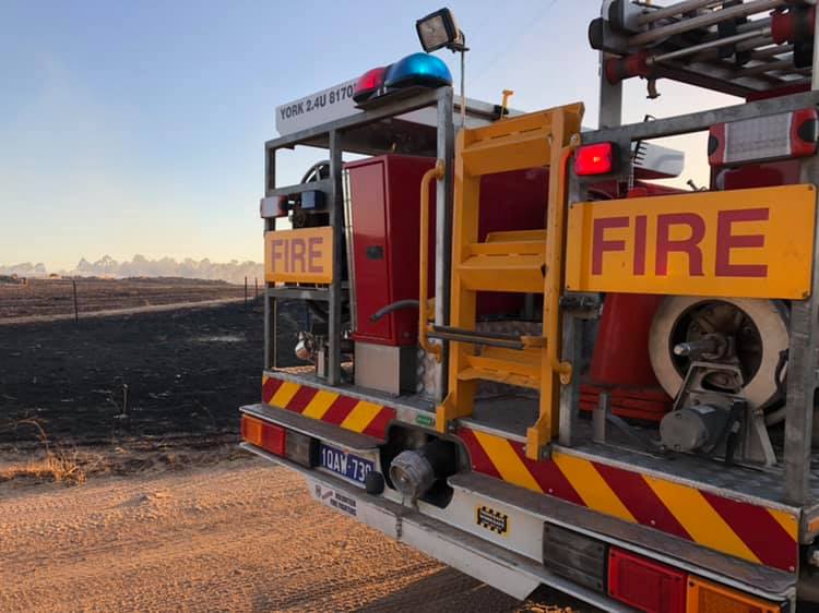 York fire closes Great Southern Highway as fire damages bridge, but ...