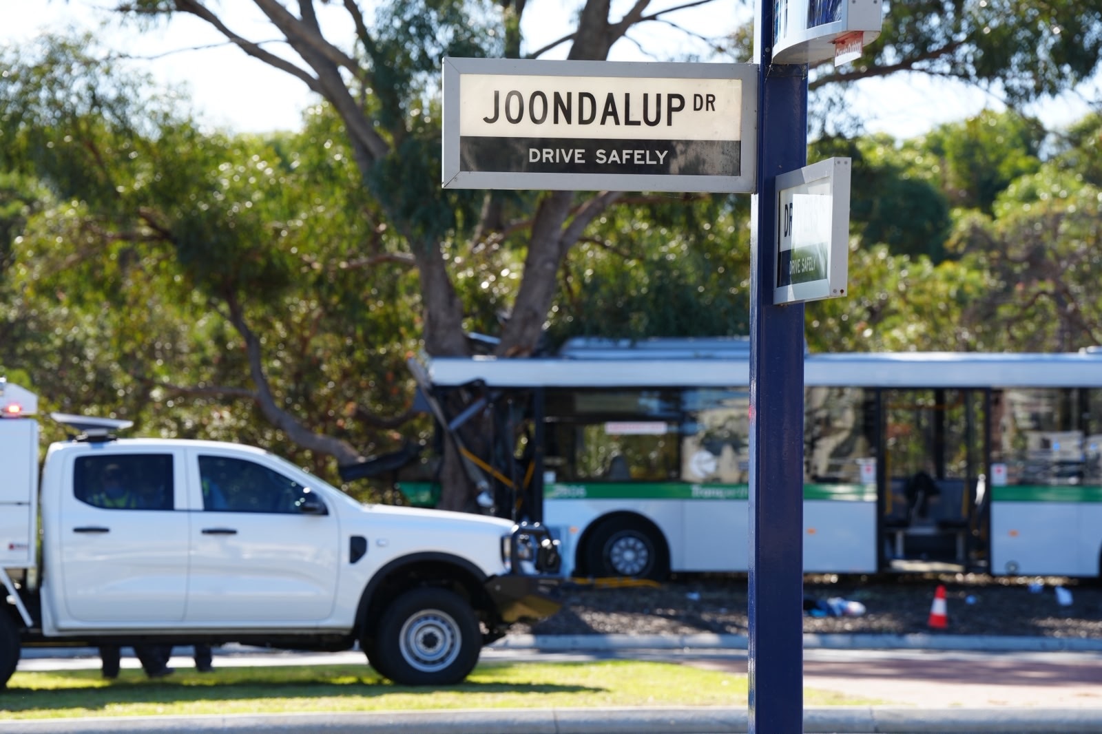 Transperth bus crashes into tree in Wanneroo in Perth's north, multiple ...