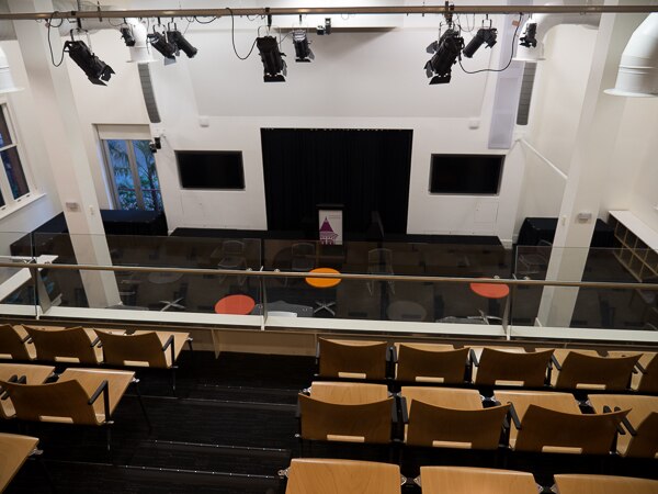 Iconic buildings of Adelaide: Come inside the Stock Exchange - ABC News