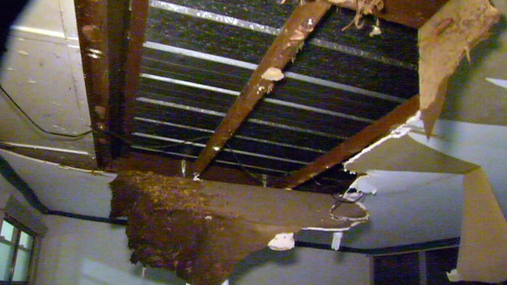 Melbourne storms bring heavy rain, causing flash flooding and rescues ...