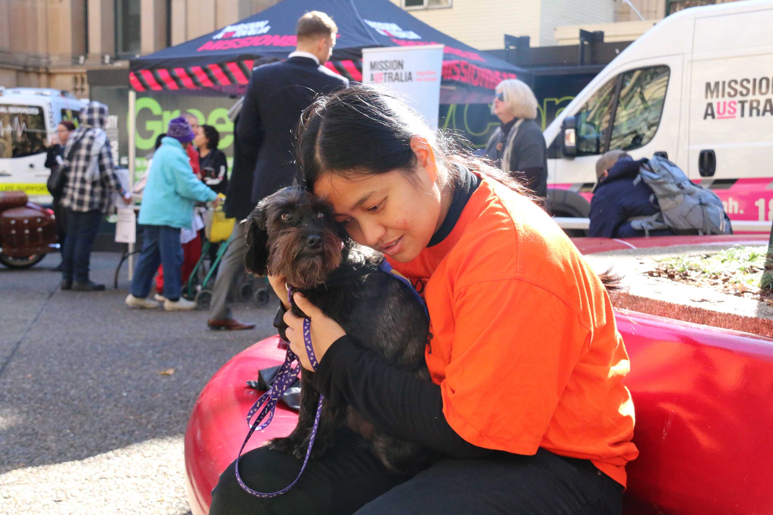 Sydney's Homeless Connect offers helping hand to those in need - ABC News