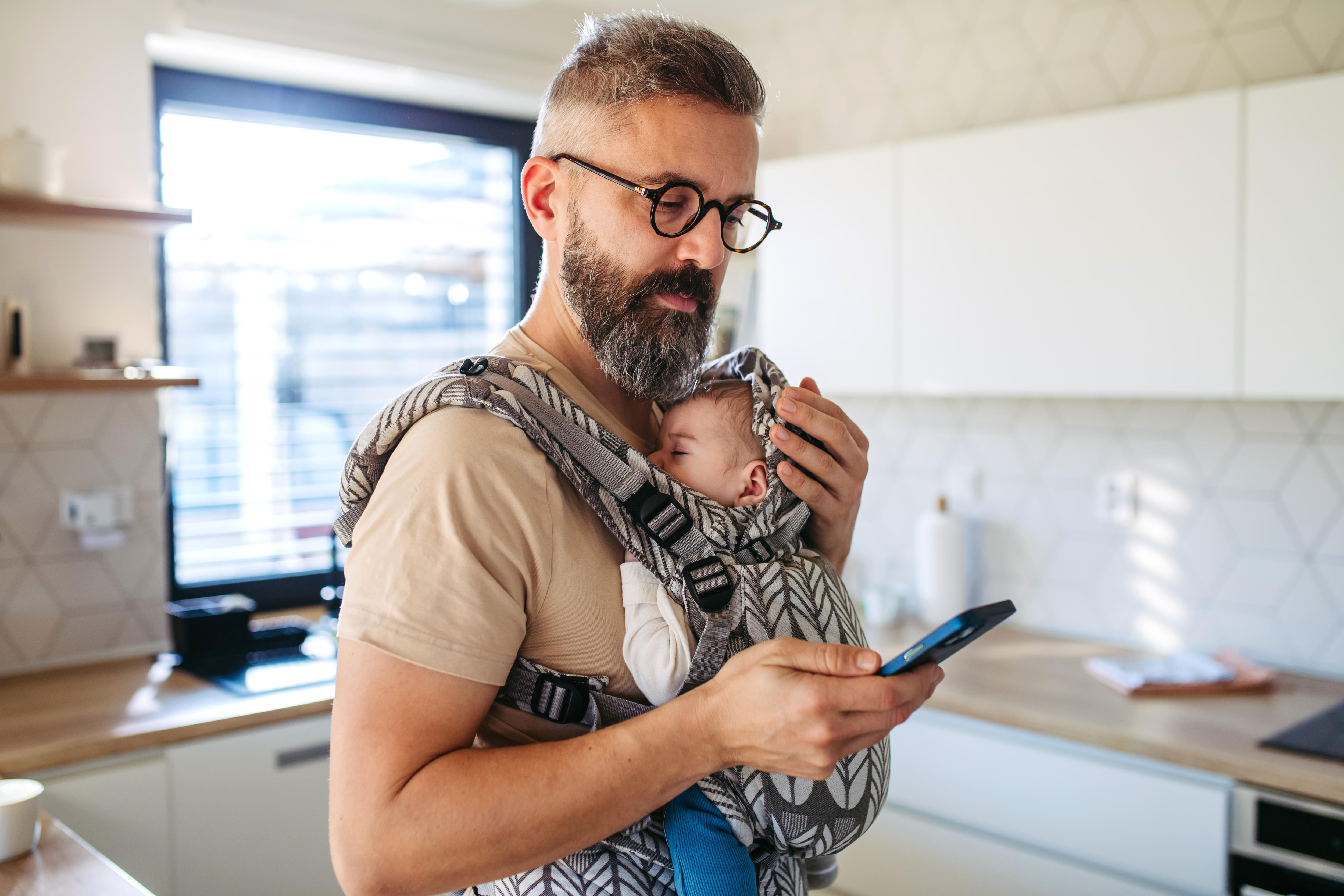 What a new history of Aussie "fathering" reveals about modern families ...