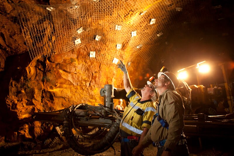 Poseidon to reopen famous Goldfields mine - ABC News