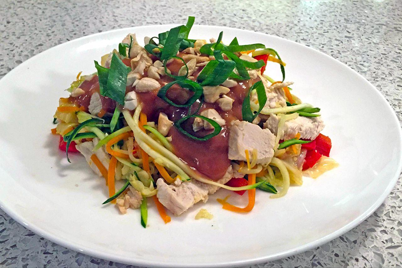 Satay chicken with zucchini noodles - ABC Everyday