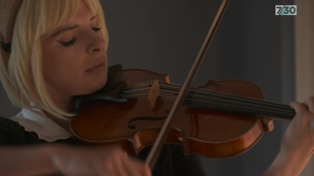 The magical cure of a violinist through modern medicine - ABC News