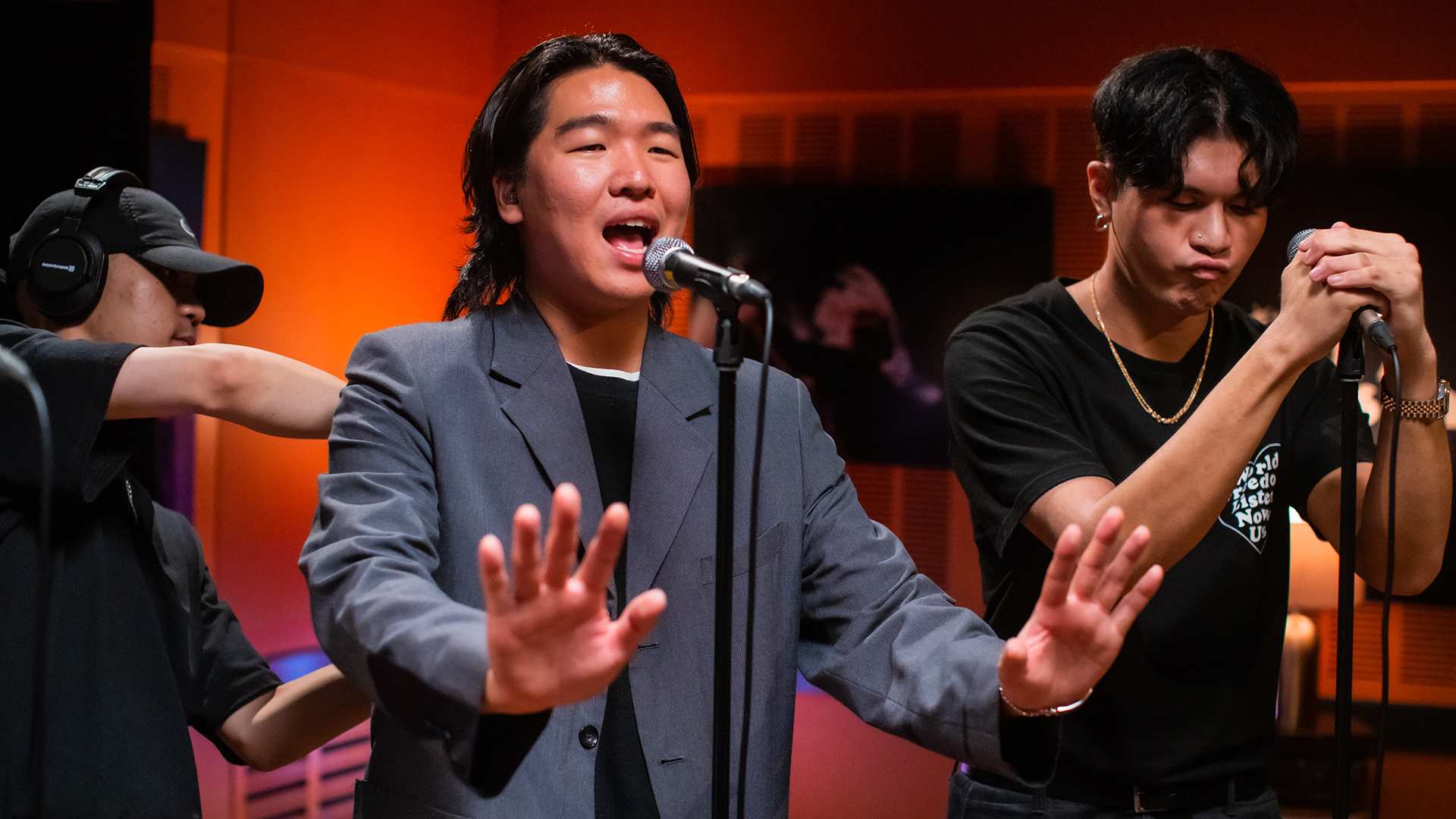 1300 cover PSY 'Gangnam Style' for Like A Version [2022] - triple j