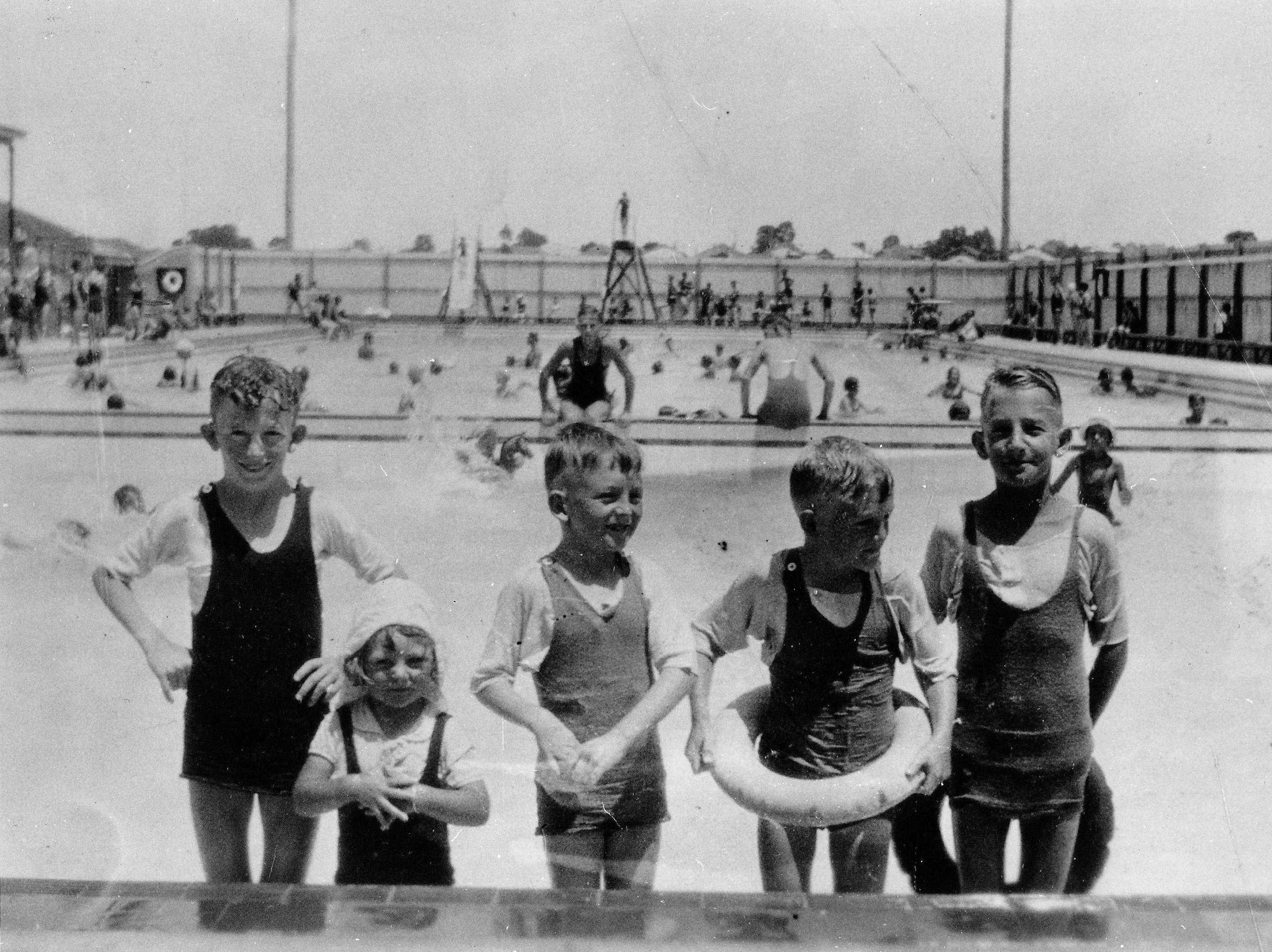 Was it the 'horsey', the 'yankee' or the 'candlestick'? Regional names ...