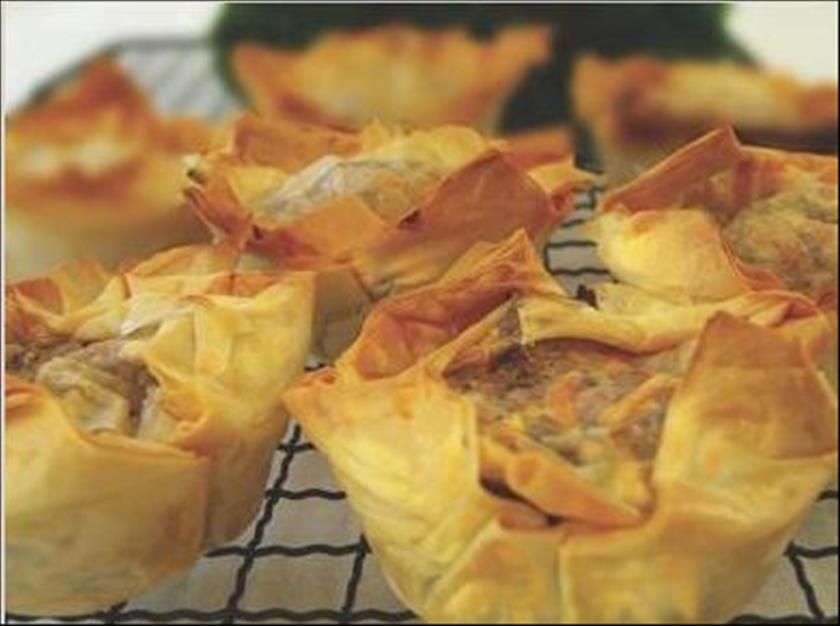 Beef and beer filo pies - ABC Everyday