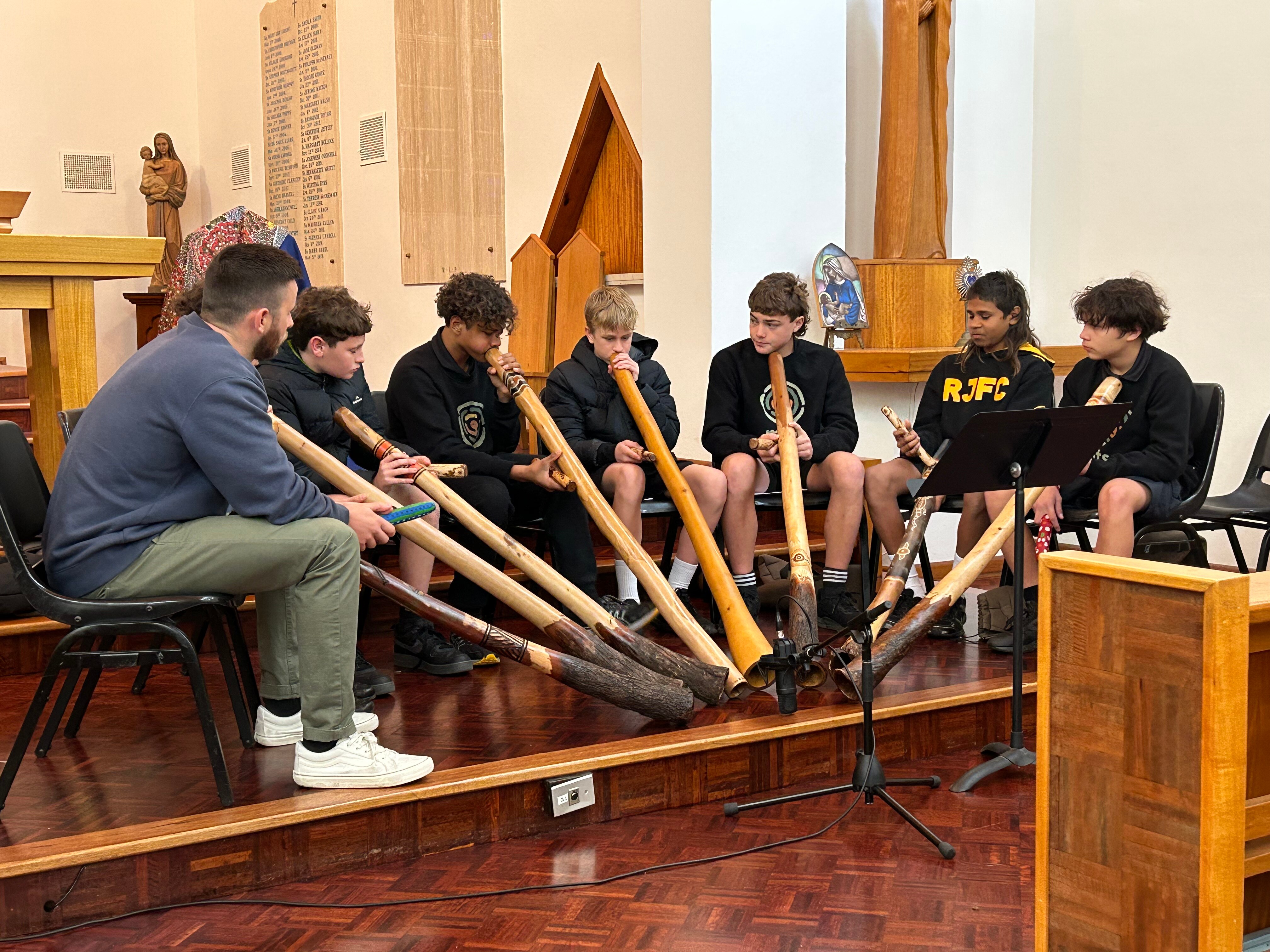 Malakai used to feel breathless. He thinks learning the yidaki helped ...