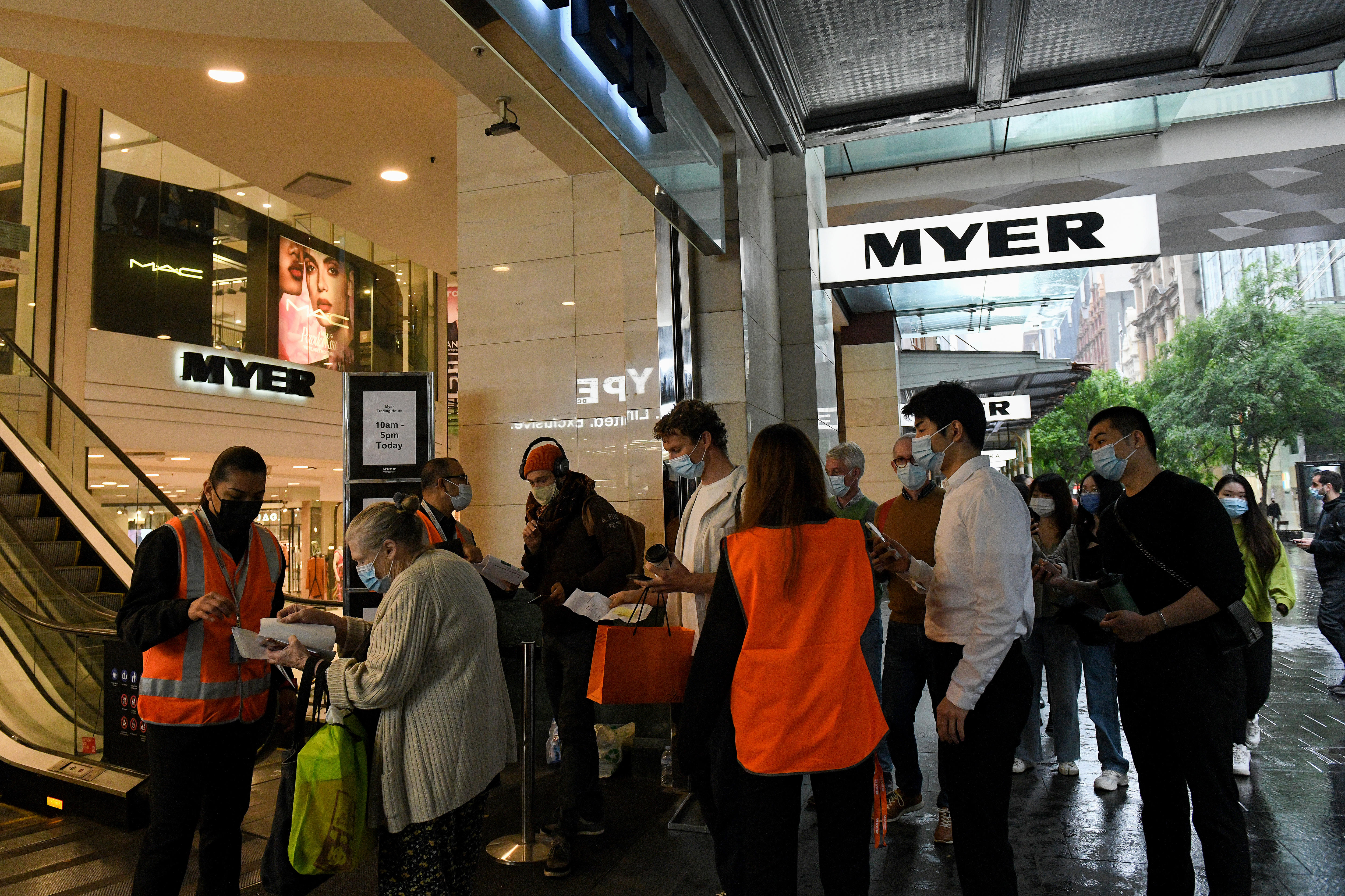 Claudia Long - ABC News