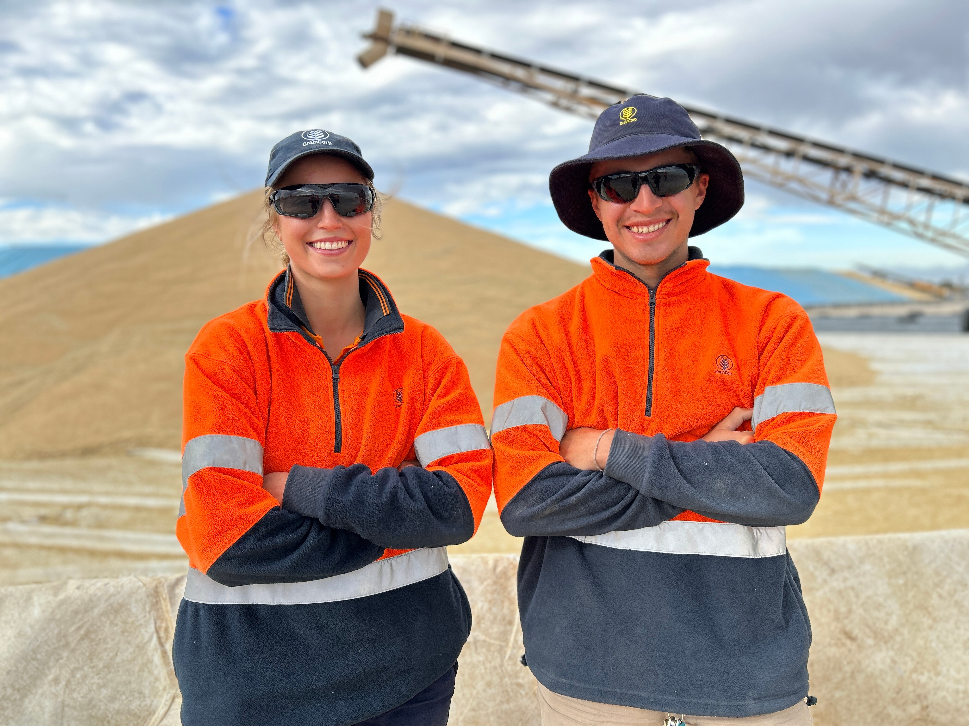 21yo Ellie Murden in charge at Nhill GrainCorp receival site in western ...