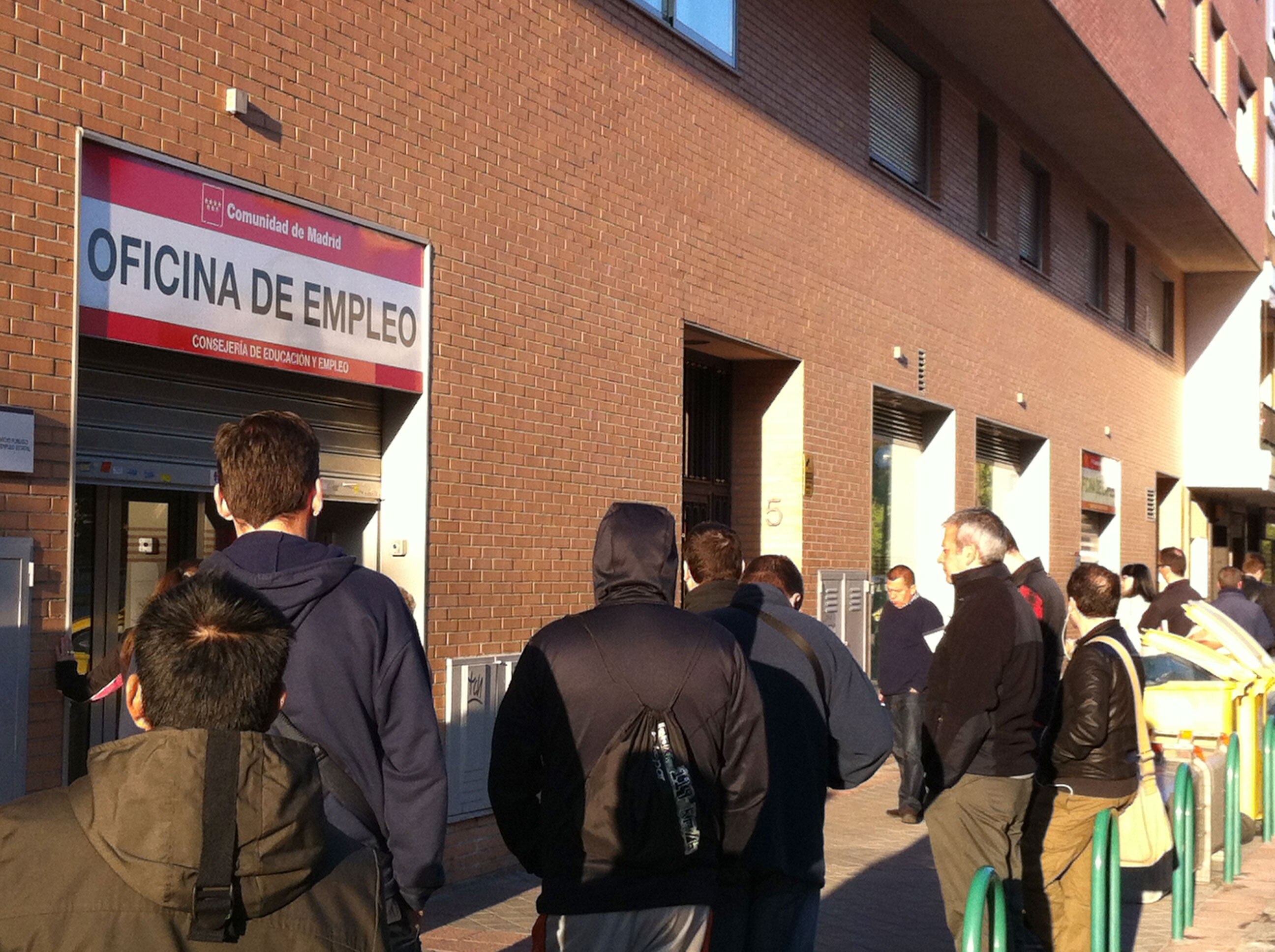 Nearly one-quarter of Spain's workforce jobless - ABC News